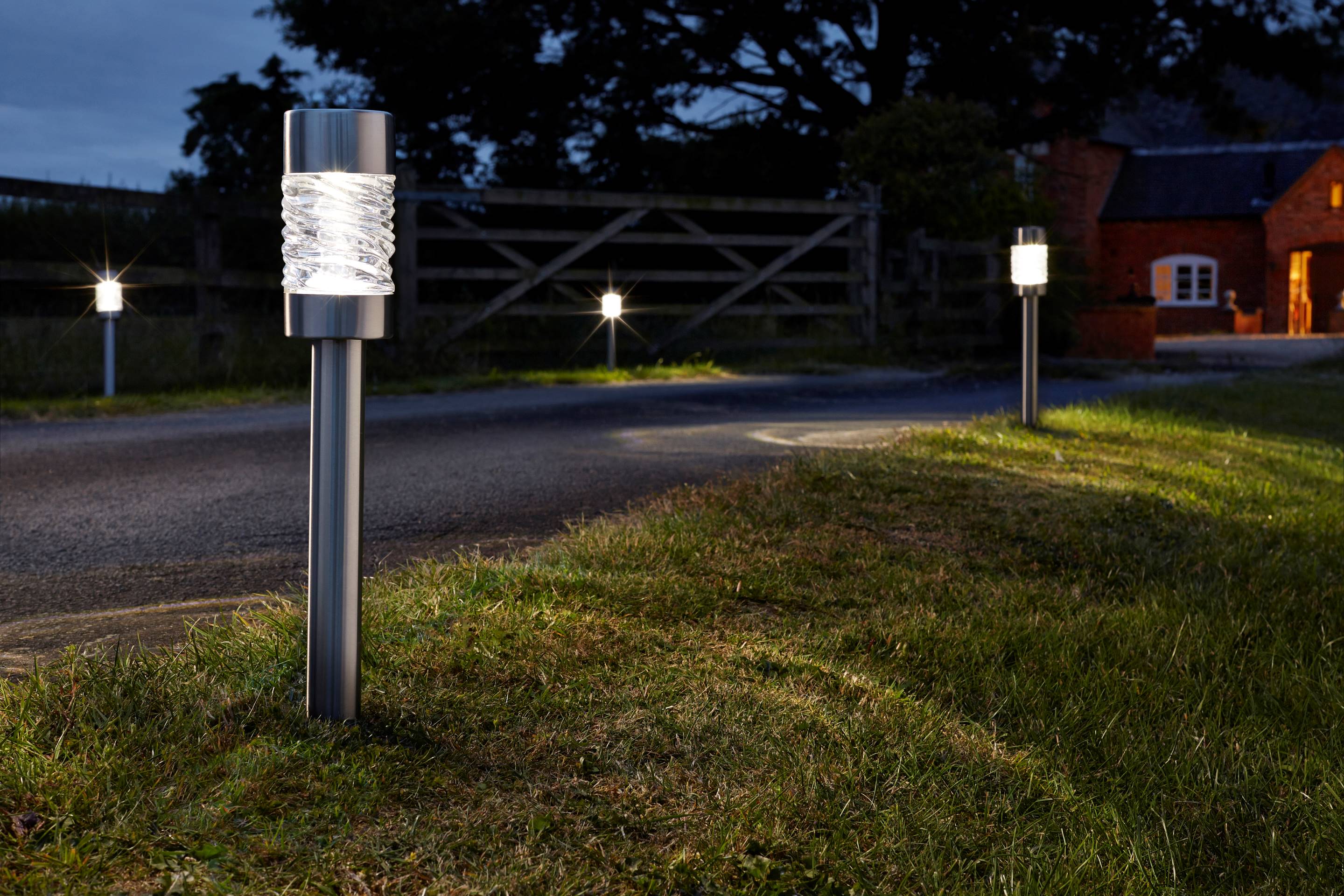 Stake & Security Lighting – RAKE Online